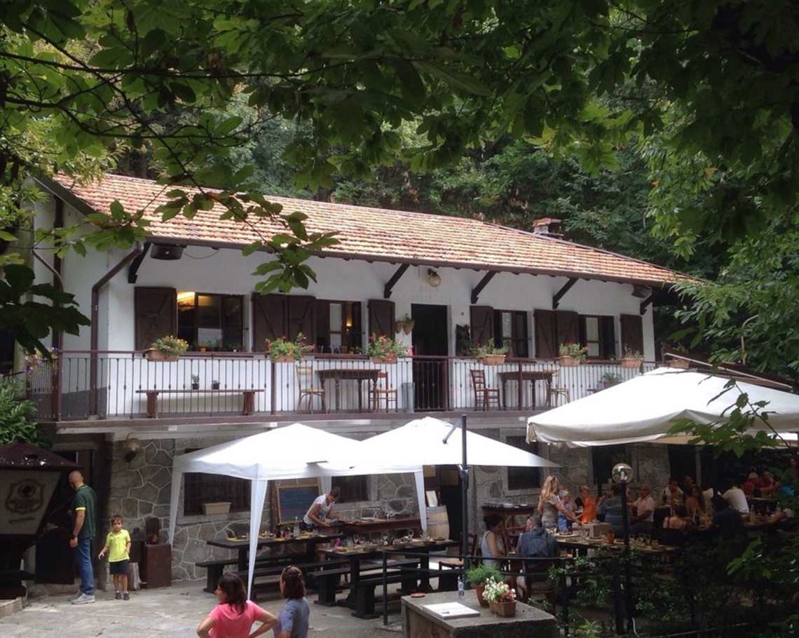 Отдых озеро Комо Bajta Monte Goj путешествие около Милана